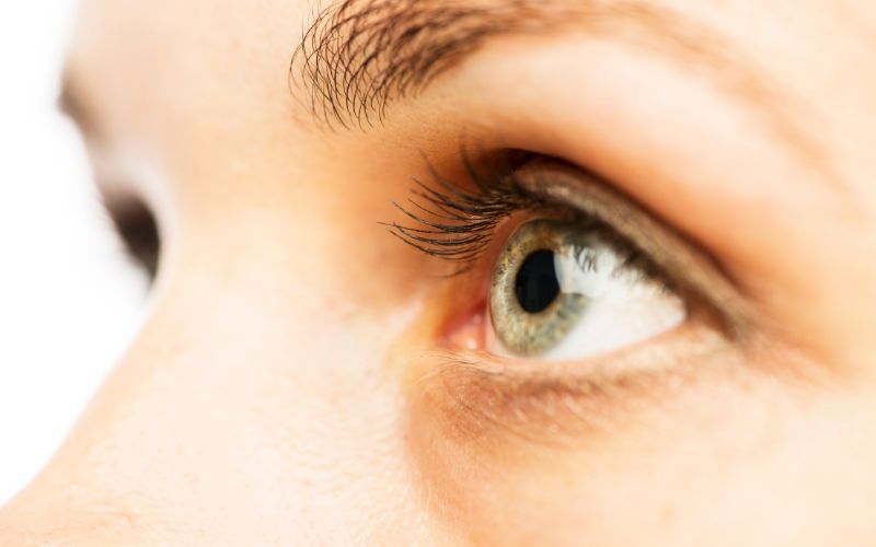 Mắt sâu là đẹp hay xấu? Cách chữa hốc mắt trũng sâu an toàn