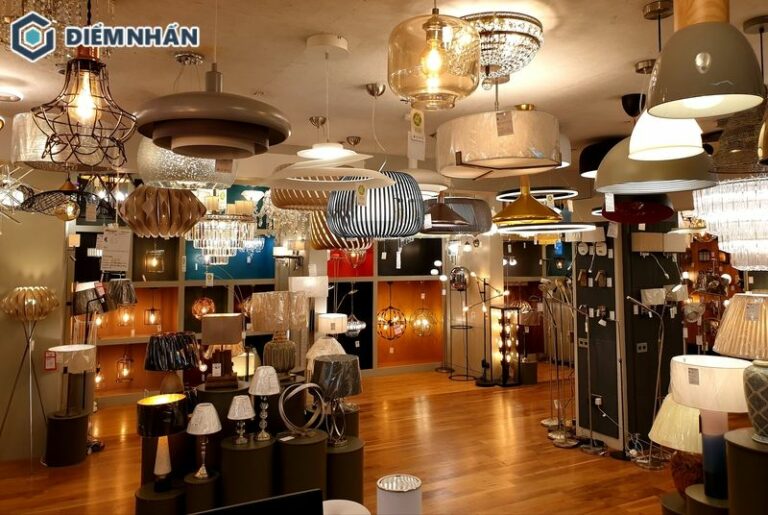 25+ Mẫu thiết kế showroom đèn trang trí đẹp nhất