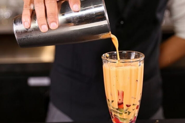 Gợi ý 7 khóa học pha chế trà sữa online uy tín, học phí rẻ