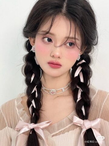 Hướng dẫn 10+ cách tết kiểu tóc đuôi sam đẹp đơn giản nhất