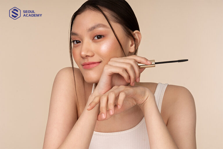 TOP 10+ Dáng chân mày đẹp tự nhiên mang lại may mắn 2025