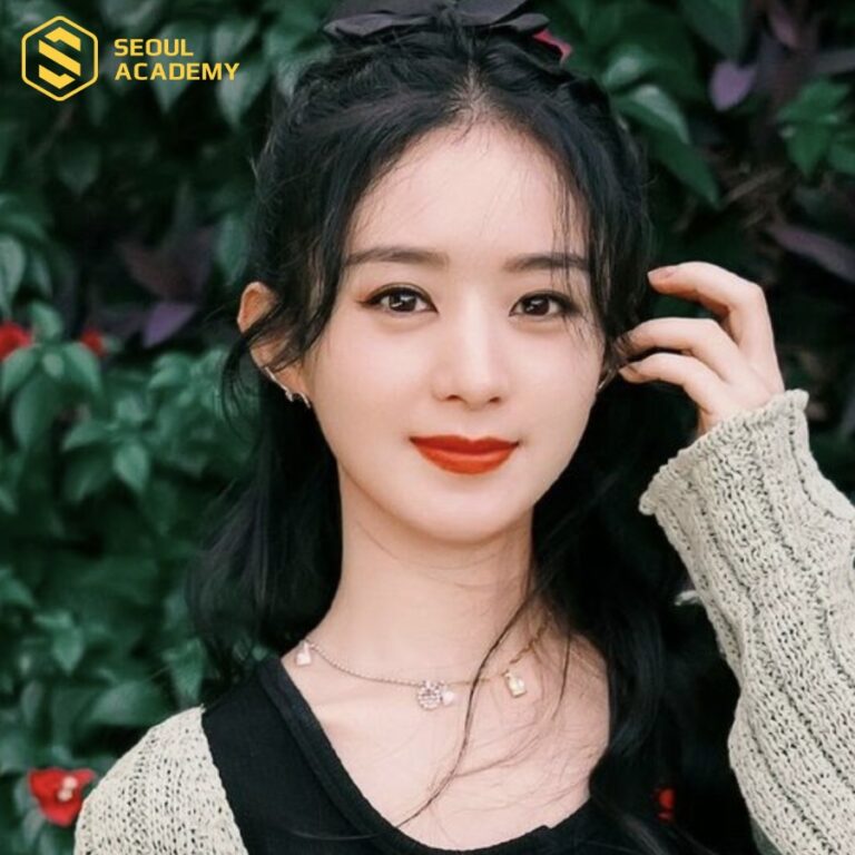 Mặt kim cương để tóc gì? Top 60+ kiểu tóc nữ đẹp phù hợp nhất