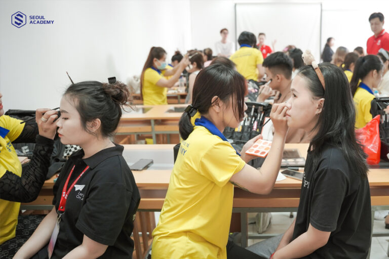 Khóa Học Makeup Chuyên Nghiệp - Cam kết tay nghề - Seoul Academy